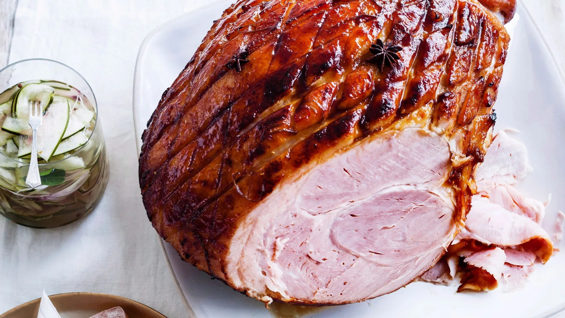 How to make a glazed ham with 10 easy glaze recipes