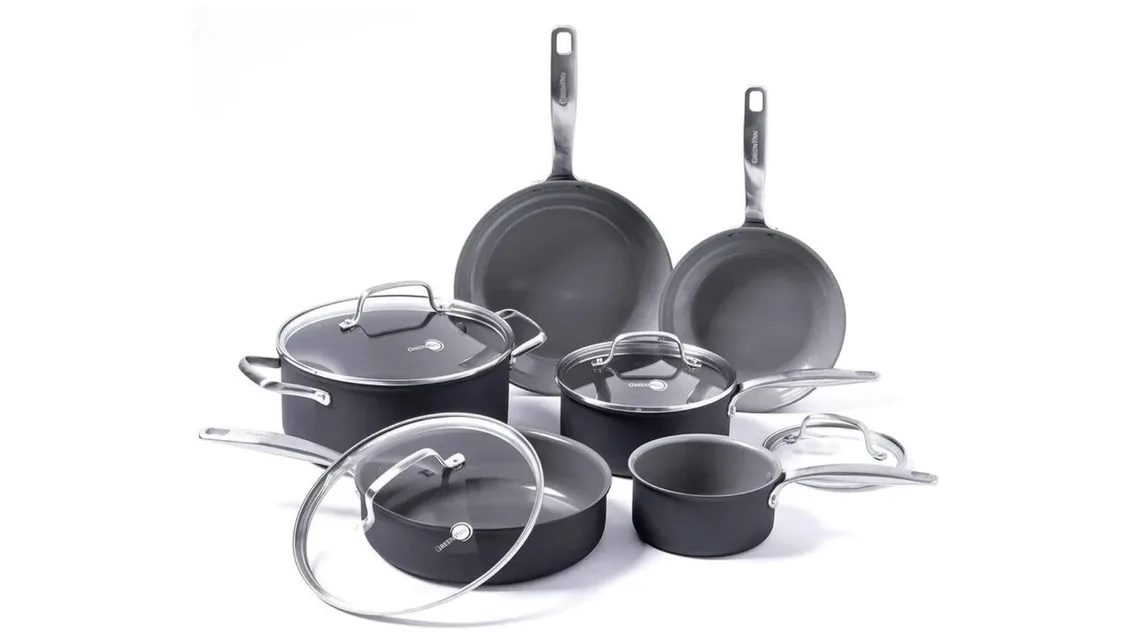 Best cookware sets for home chefs in Australia 2025 - Gourmet Traveller