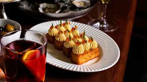 Best Sydney Happy Hours, Lunch Specials and Bar Menus