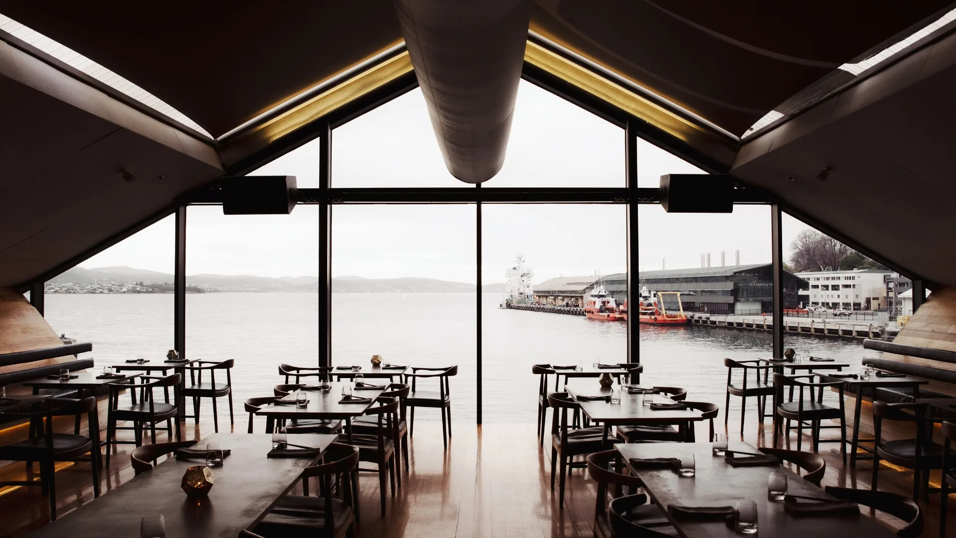 Aløft Hobart Restaurant Review | Gourmet Traveller