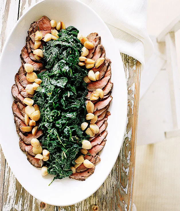Seared beef fillet with garlic | Gourmet Traveller