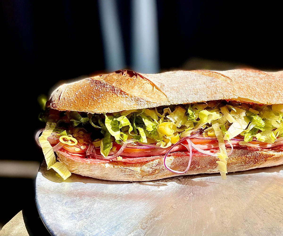 Deli's Continental, Perth: Conti Rolls & Pizza Must-Try