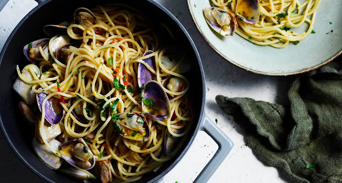Spaghettini with pipis recipe | Gourmet Traveller