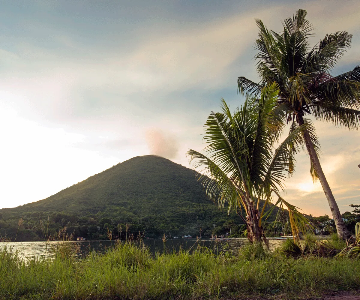 Guide to the Maluku Islands (Spice Islands)