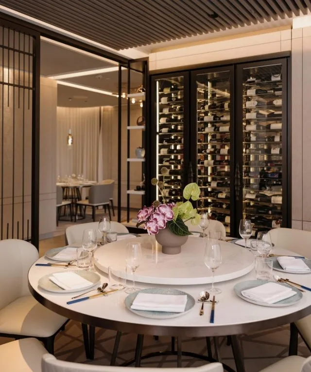 T’ang Court, A Cantonese Restaurant, Opens on the Gold Coast