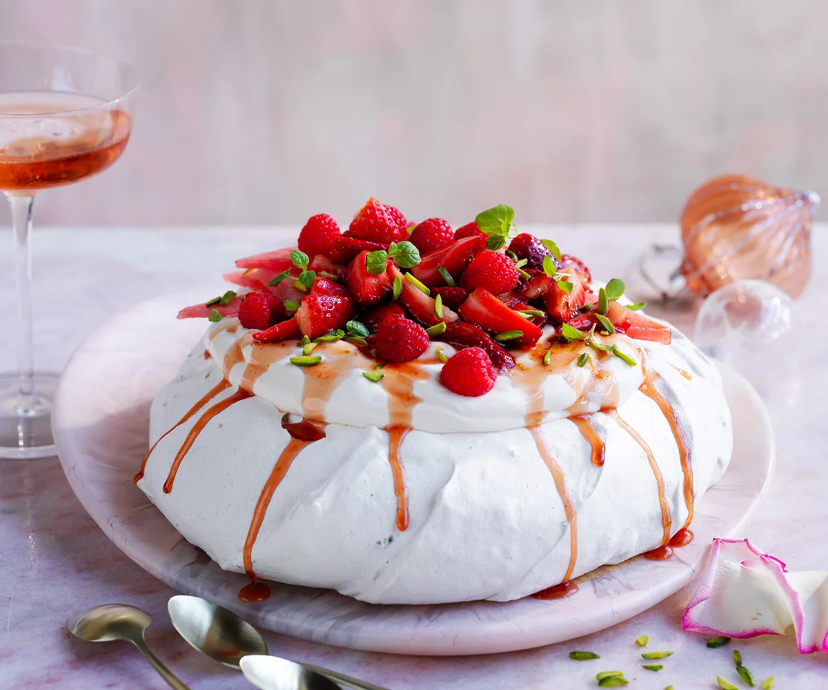 19 Pavlova recipes for Christmas dessert