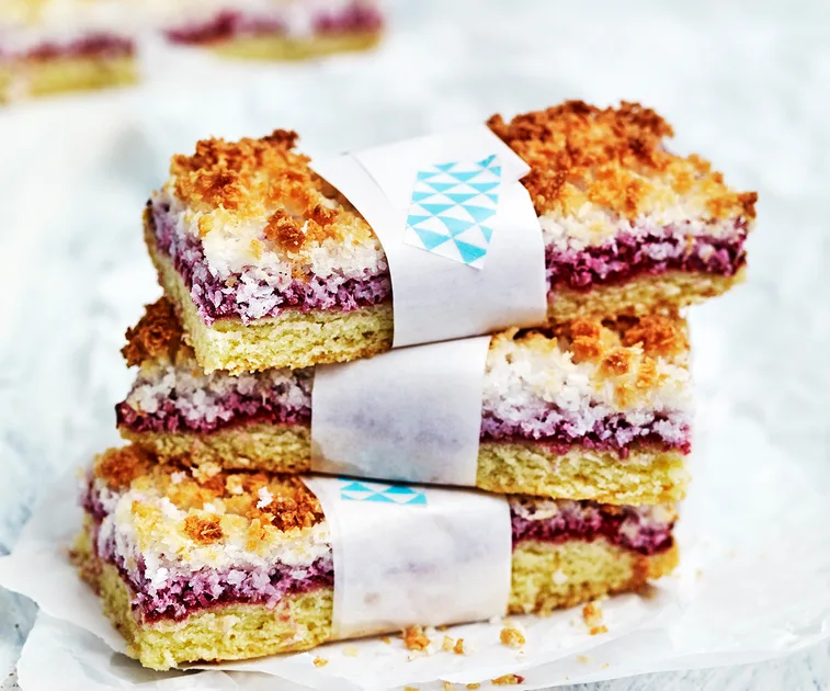 Raspberry-chia coconut slice
