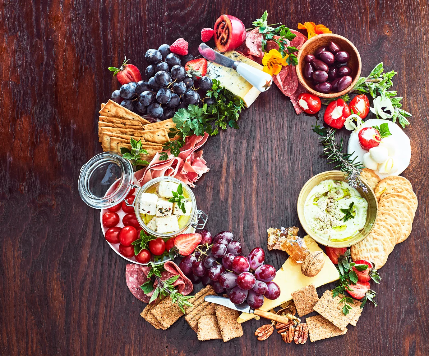 5 creative types of platter that will make entertaining easy