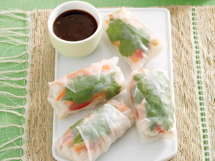 Sweet chilli chicken rolls