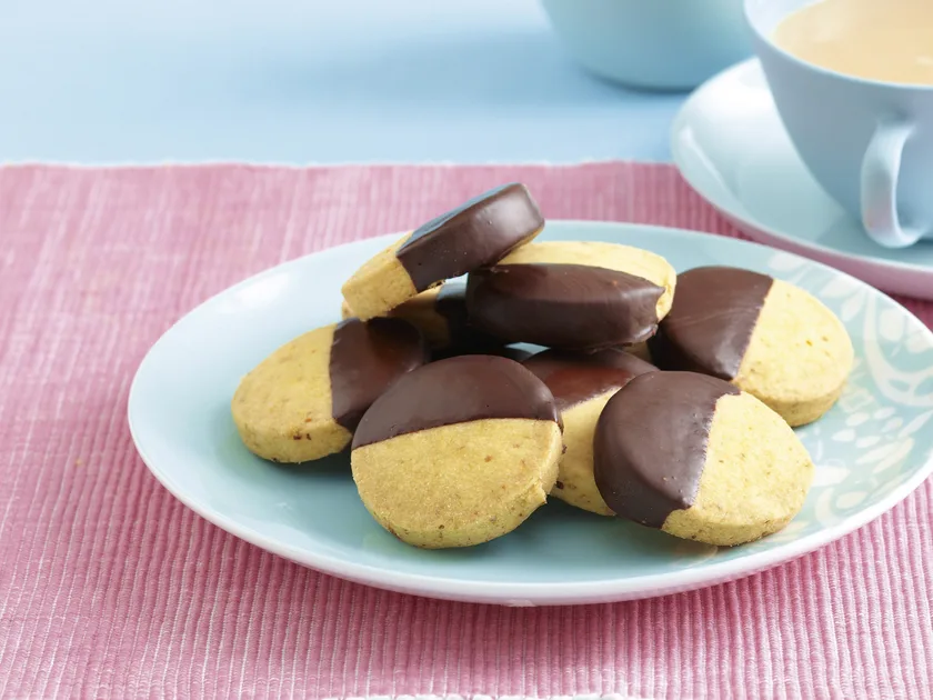 Choc-orange shortbread biscuits