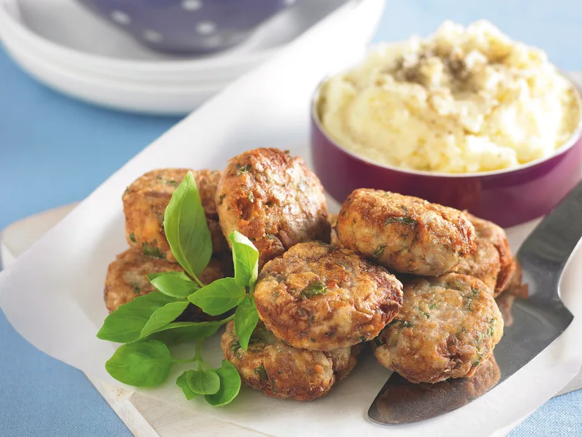Tuna patties with mash