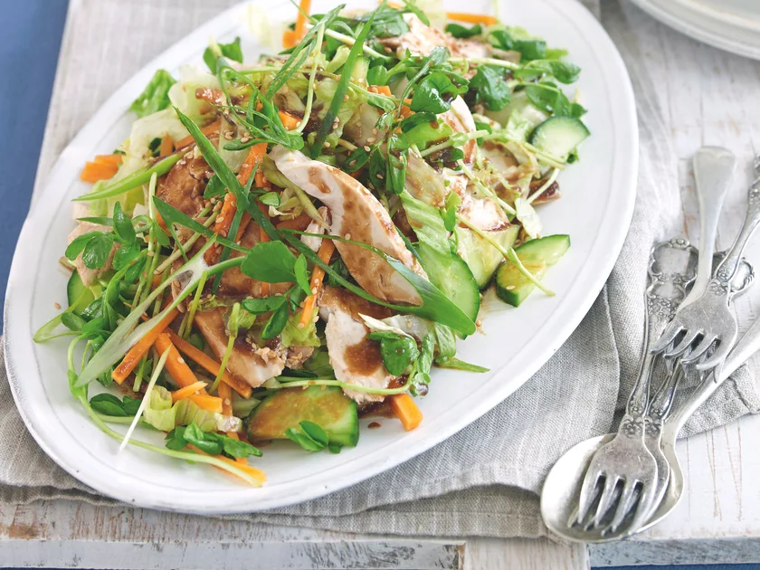 Peking chicken salad