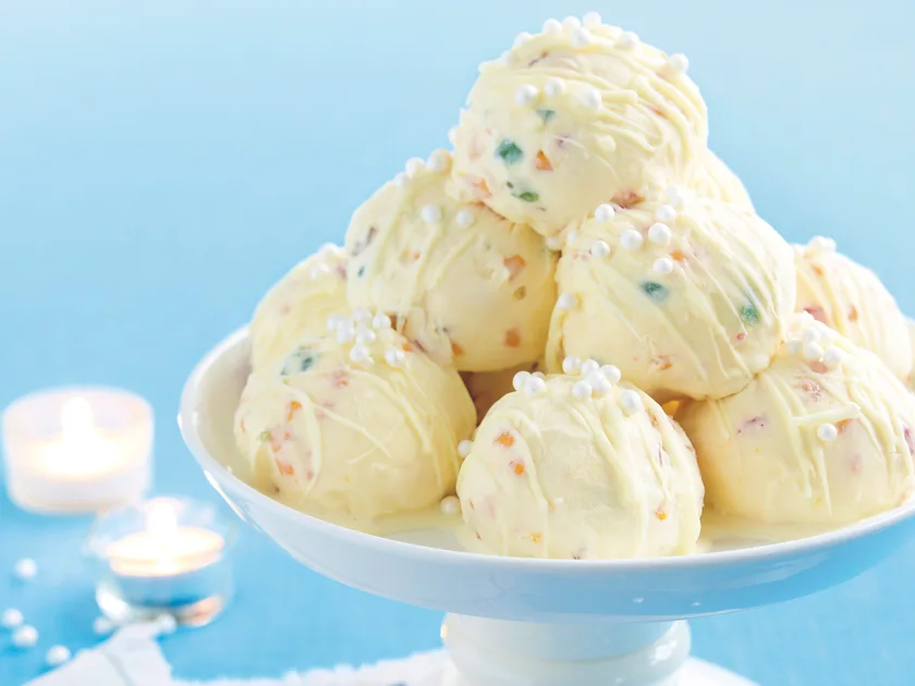 White Christmas ice-cream