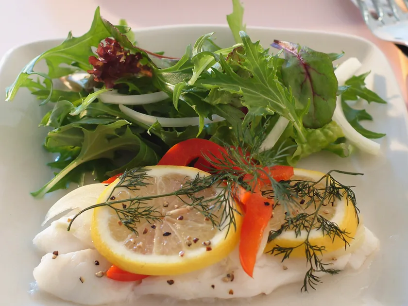 Easy baked fish parcels