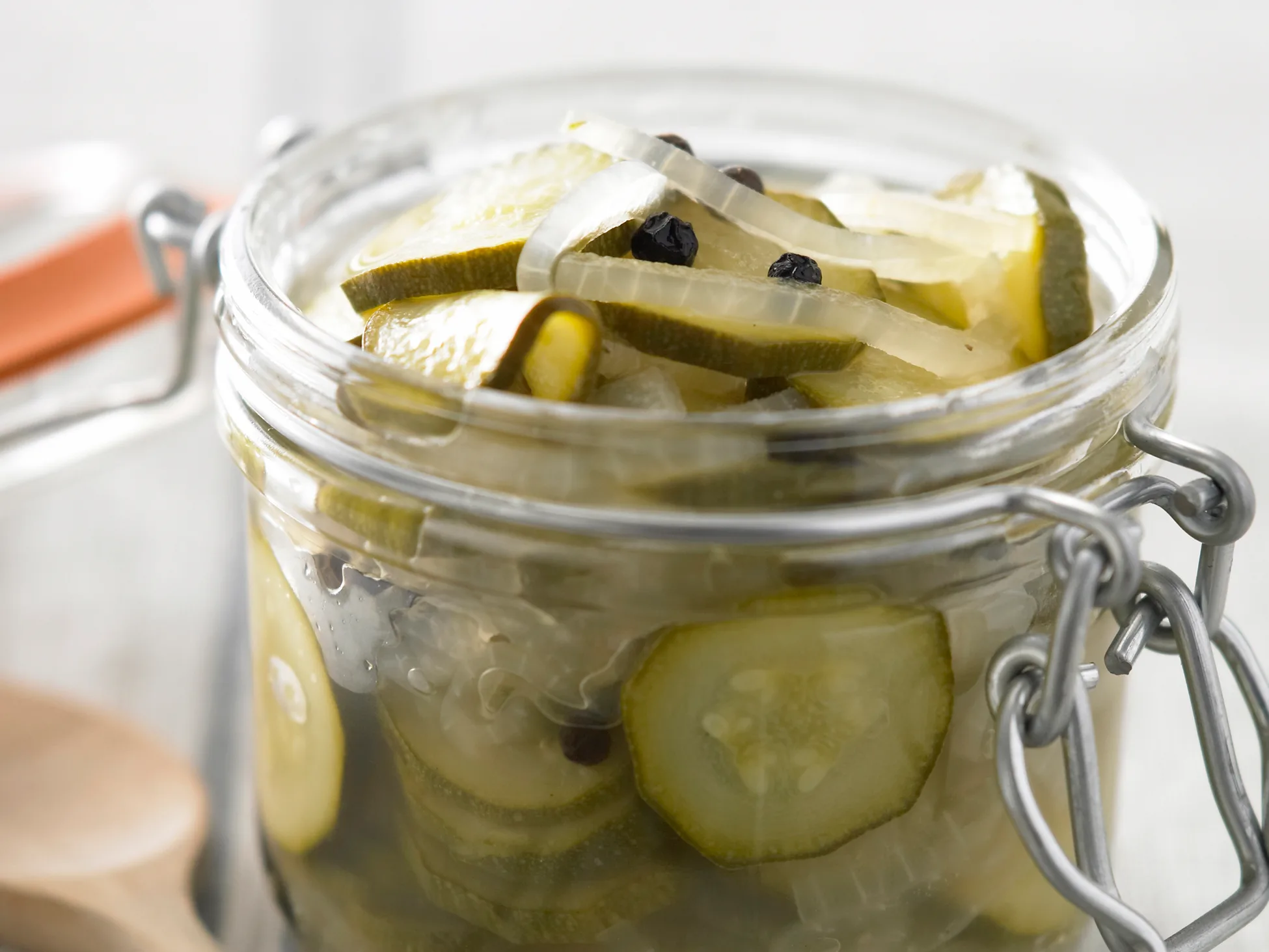 Zucchini pickles