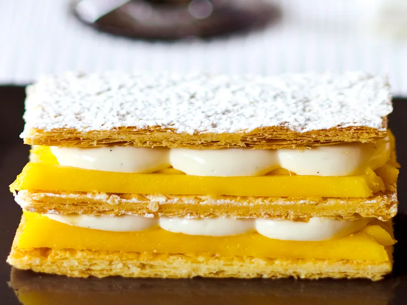 Mango and vanilla cream mille-feuille