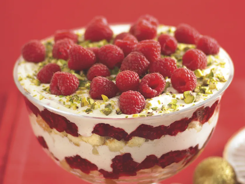 Raspberry and yogurt trifle