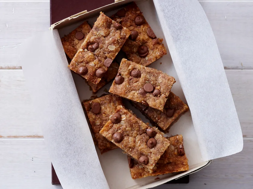 Peanut butter choc chip slice