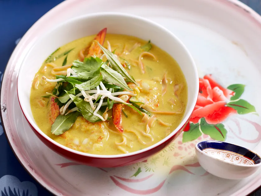 Deliciously satisfying prawn laksa recipe