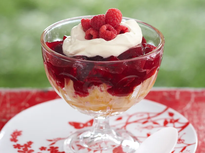 Raspberry trifle