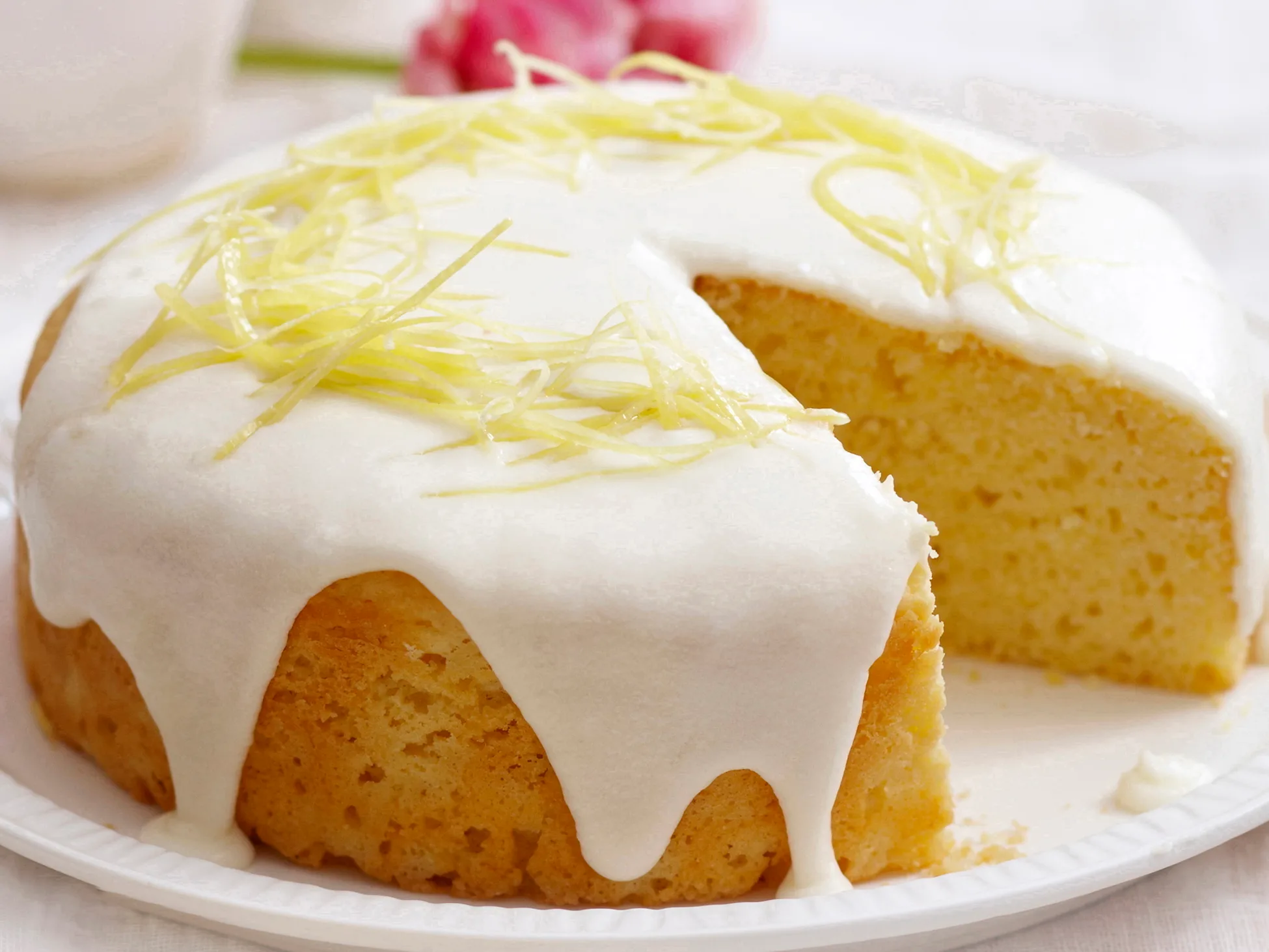 Lemon sour cream cake with zesty lemon icing recipe