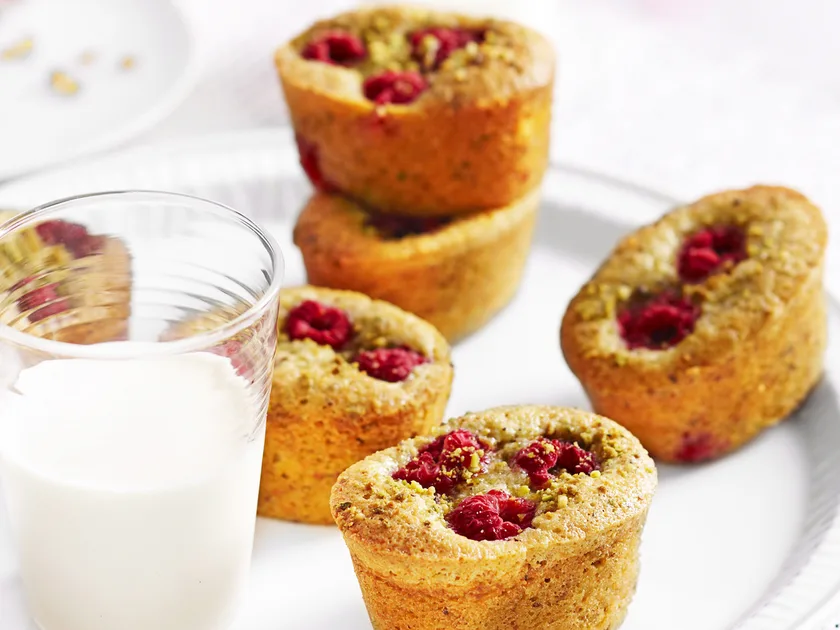 Raspberry and pistachio friands