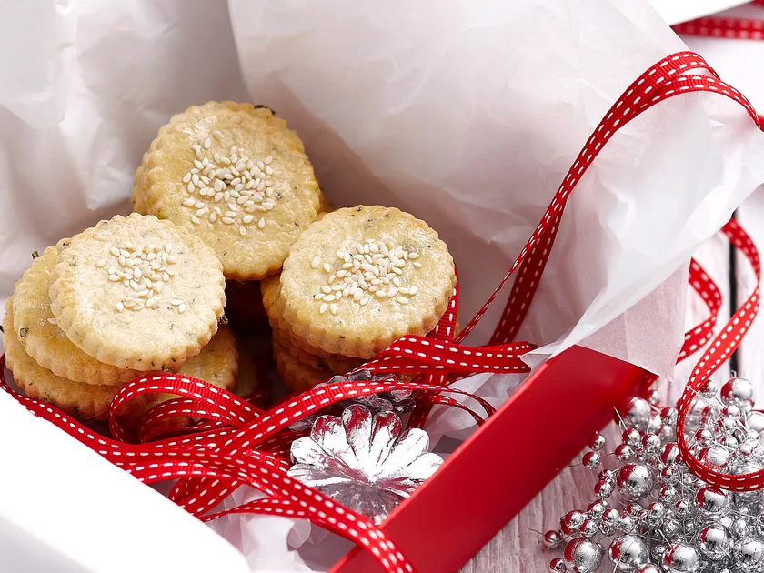 Cheery cheese biscuits