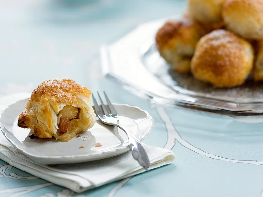 Apple puffs