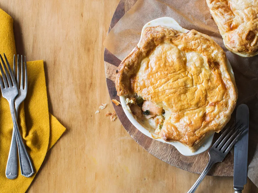 Creamy salmon, prawn & leek hot pots