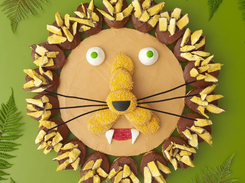 Larry lion