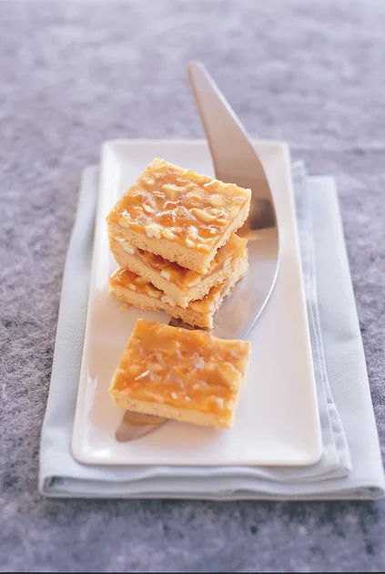 Cashew ginger squares