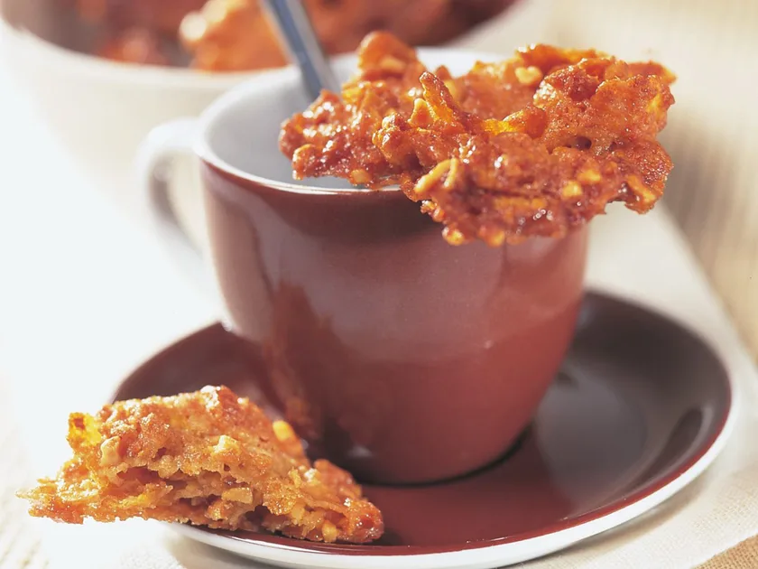 Caramel cornflake chews