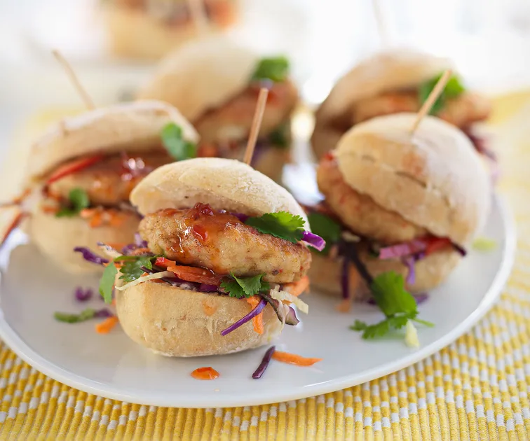 Thai fish cake sliders with crunchy sweet chilli slaw recipe