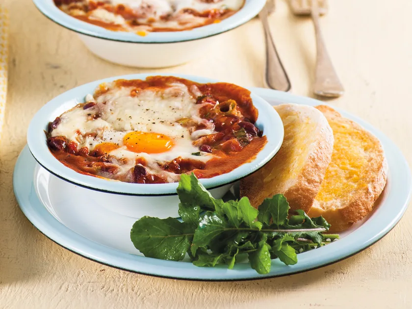 Baked bean and egg breakfast pots