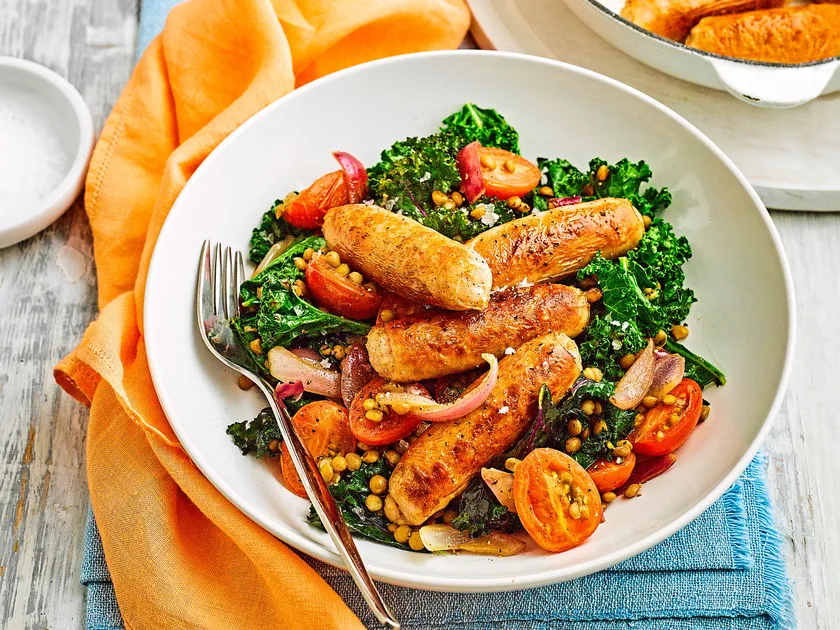 Chipolatas with kale and lentil salad