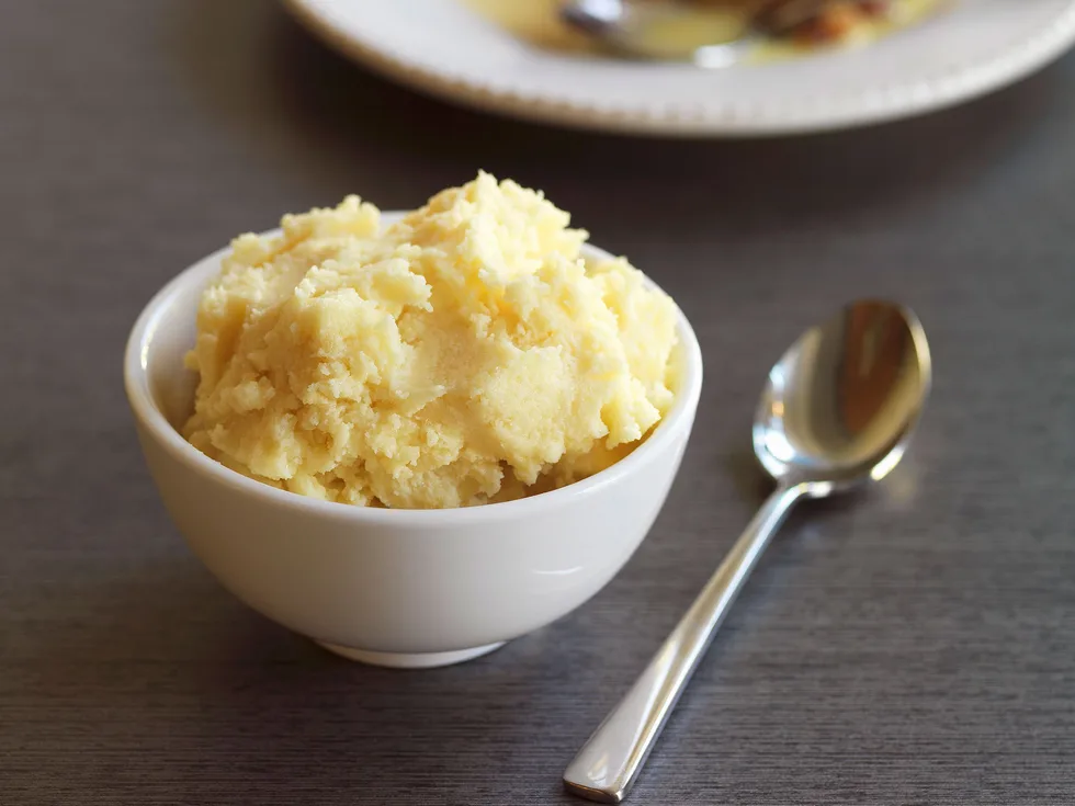 Brandy butter and brandy sauce