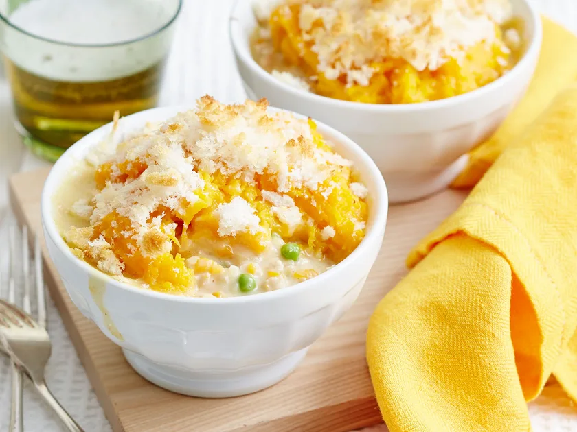 Chicken Cumberland pie with pumpkin topping