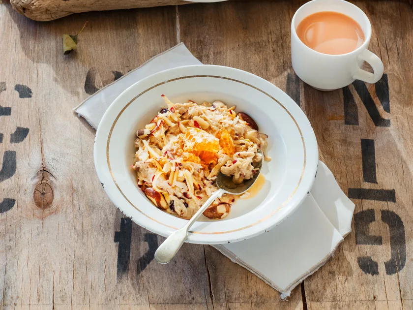 Raw apple overnight muesli