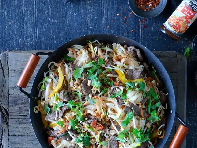 Pad Thai beef satay