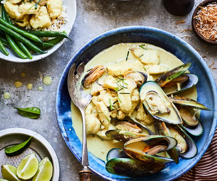 Blue cod with green curry cream and coconut rice