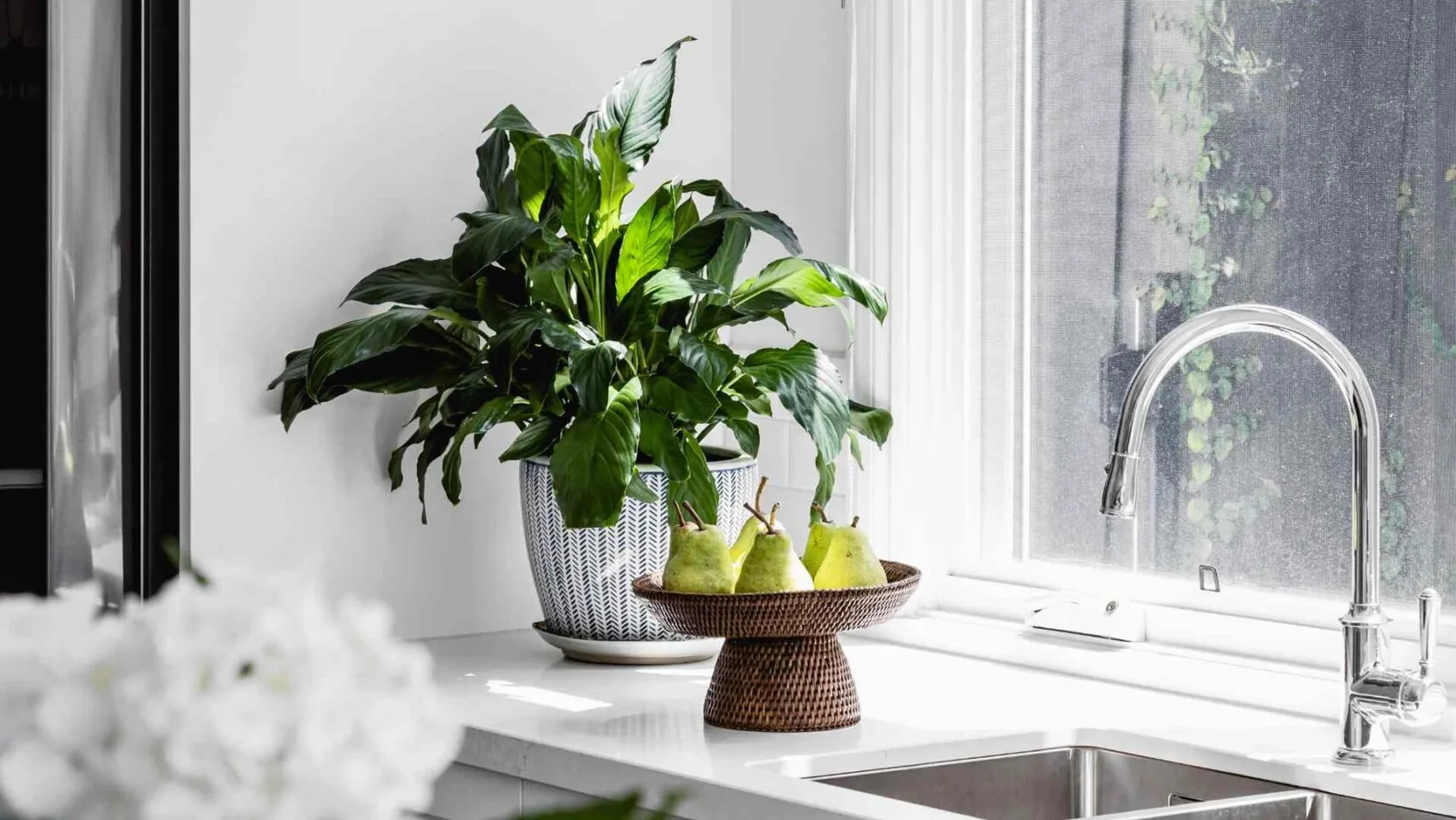 How to fake-clean your home in 15 minutes