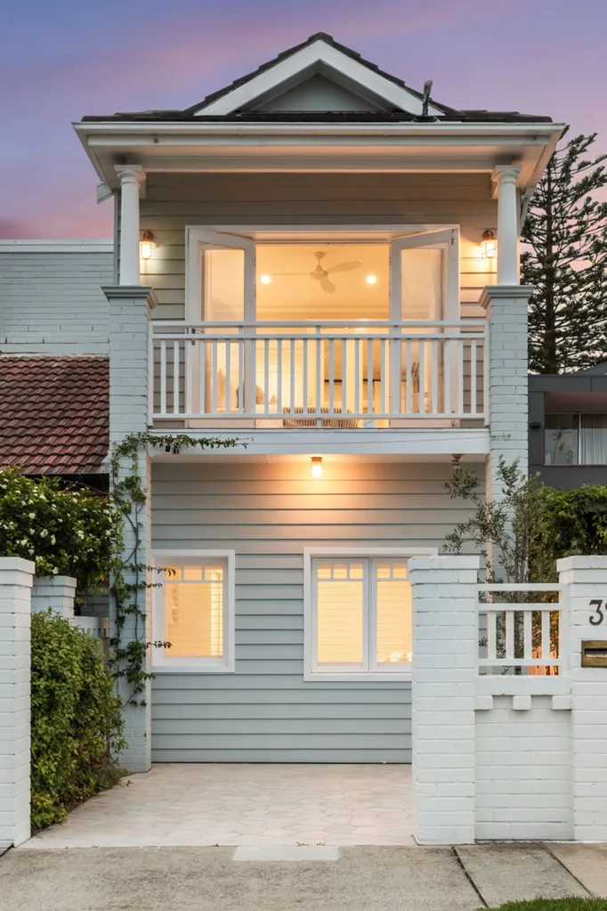 BHG's Charlie Albone and Juliet Love sold their Maroubra coastal home ...