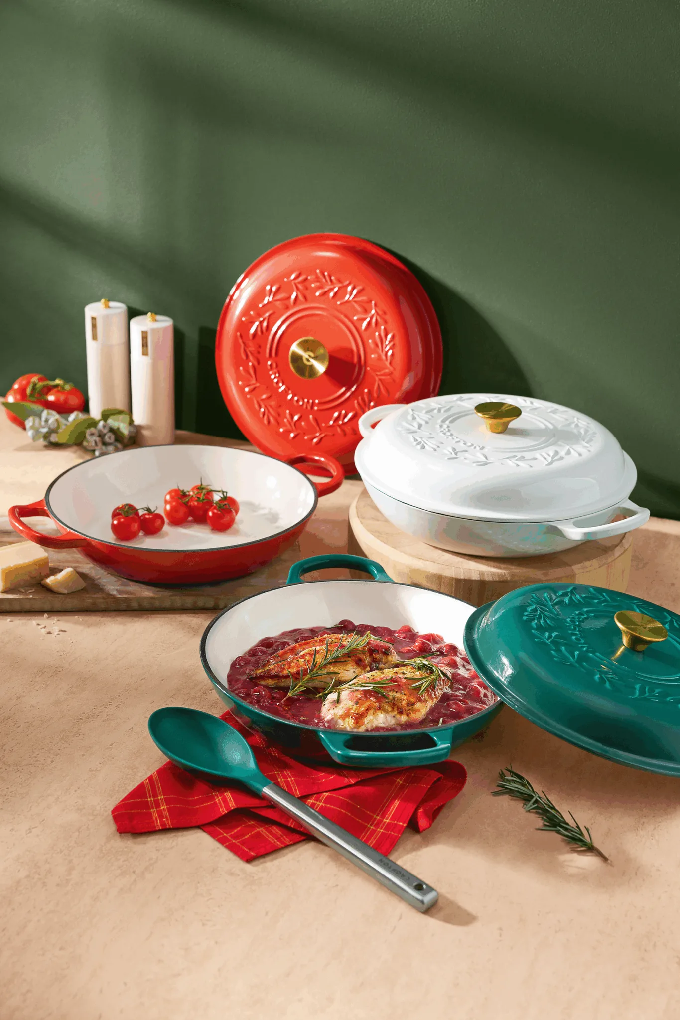 ALDI’s bringing Steph de Sousa’s favourite cast-iron French pan to ...