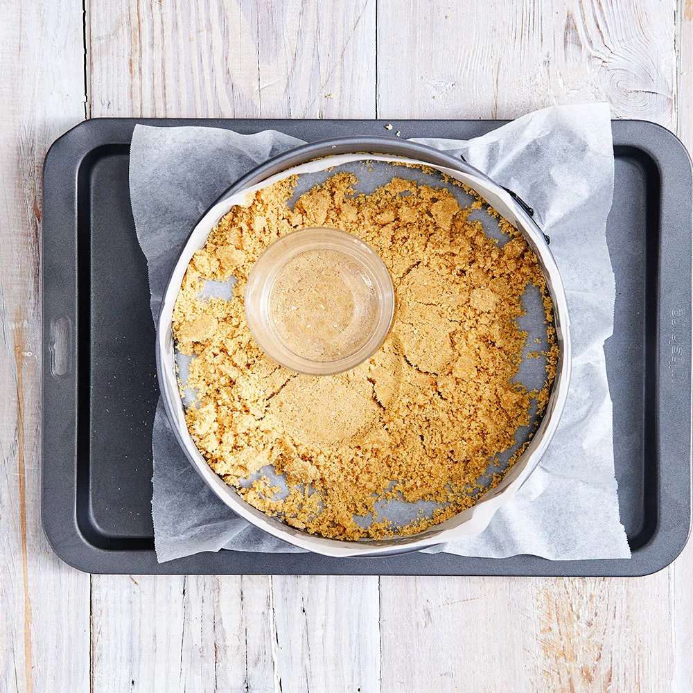 Classic baked vanilla cheesecake - Better Homes & Gardens Australia