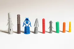 How to hang heavy things on plaster and brick walls