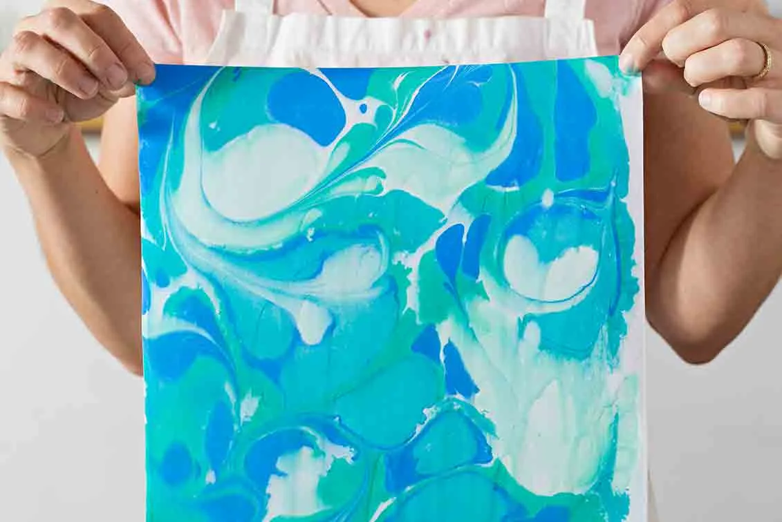 Craft Ideas: Easy step-by-step to marbling