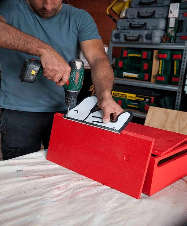 Build your own Snoopy letterbox - Better Homes & Gardens Australia