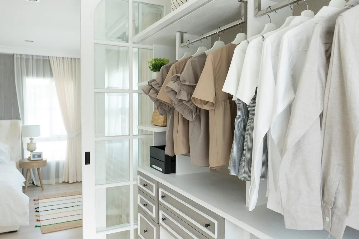 9 of the best walk in wardrobe ideas for your bedroom