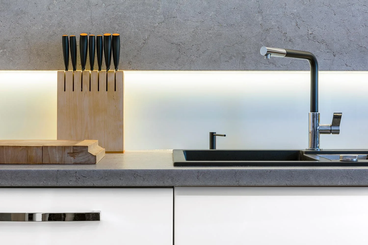 Small Kitchen Design: Best Ideas and Layouts