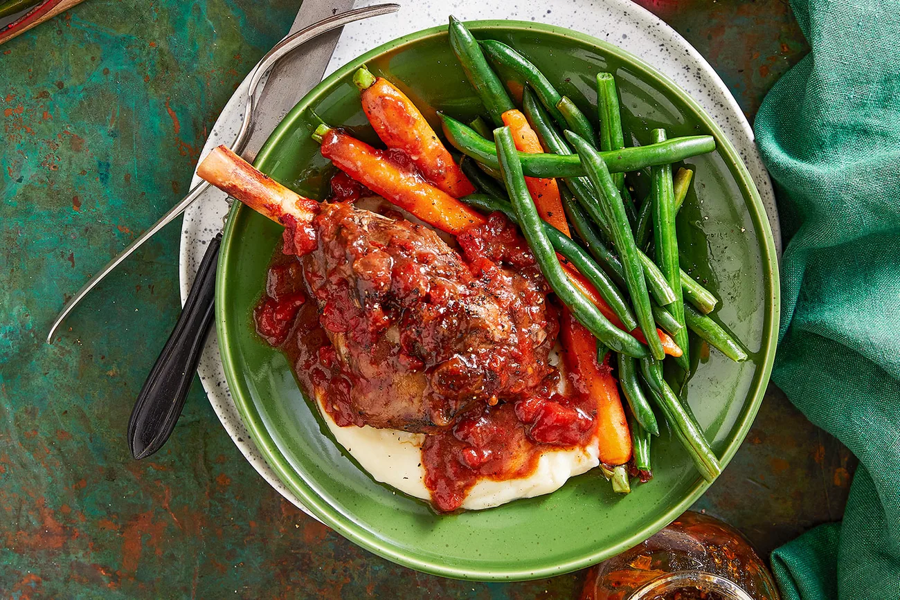 Slow cooker lamb shanks in red wine sauce | Better Homes & Gardens ...